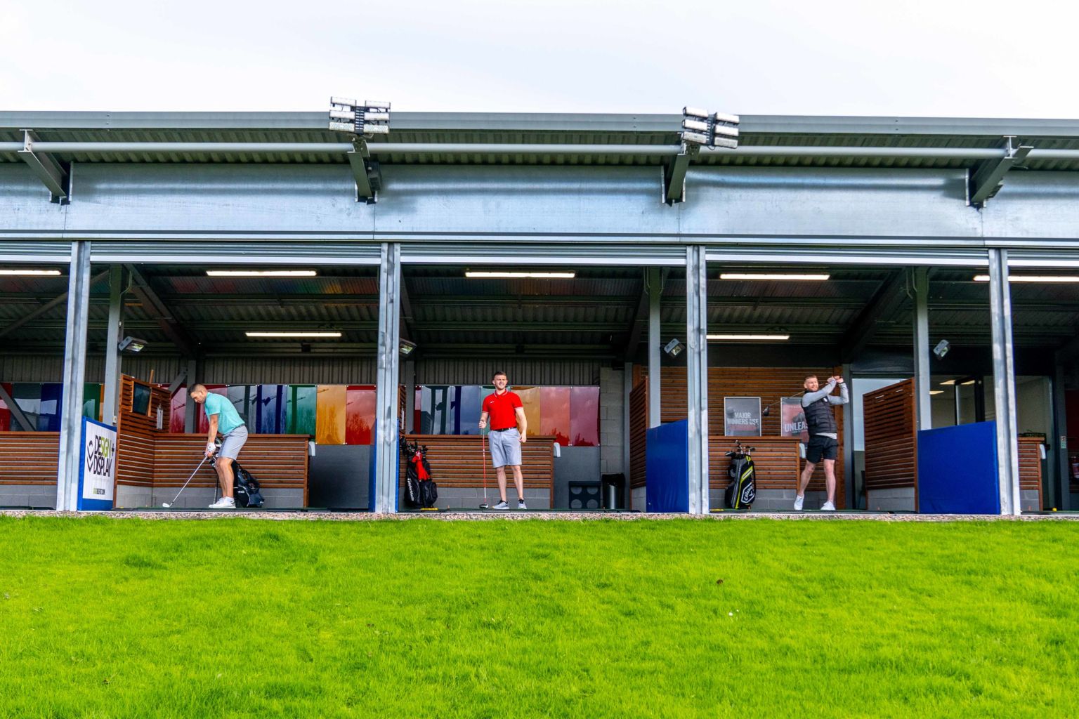 Trackman Driving Range - Colin Glen