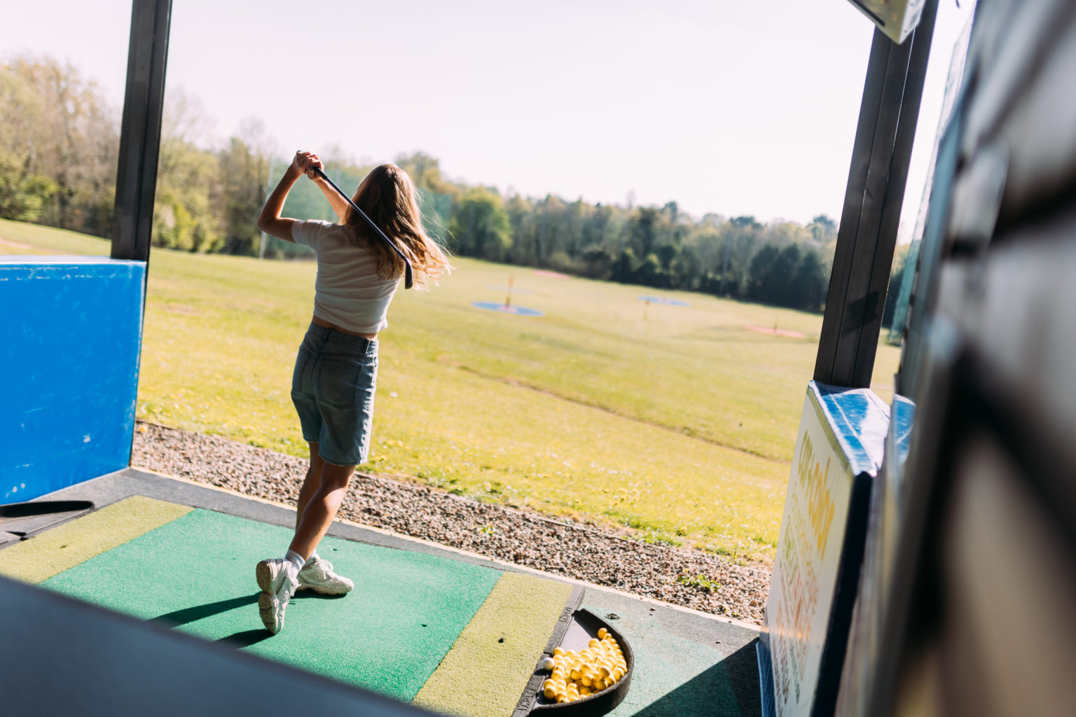 Trackman Driving Range - Colin Glen
